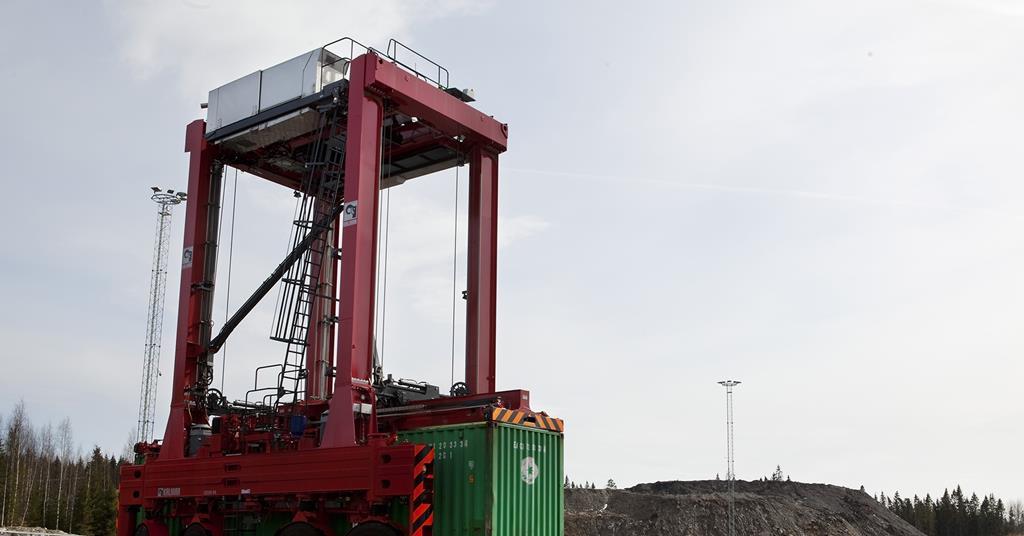 New generation of Kalmar shuttle and straddle carriers | News | Port ...