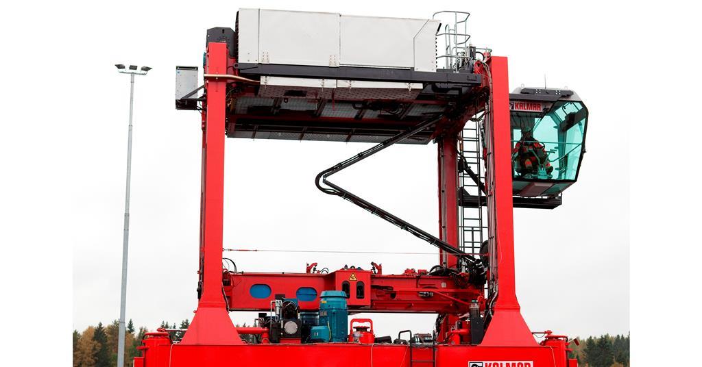 Kalmar unveils hybrid 'first' | News | Port Strategy