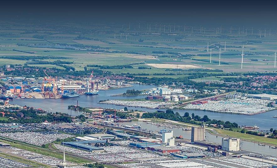 German port sets 2025 deadline for sustainability | News | Port Strategy