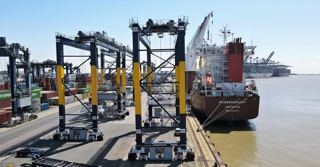 Six new electric RTGs for Felixstowe | News | Port Strategy