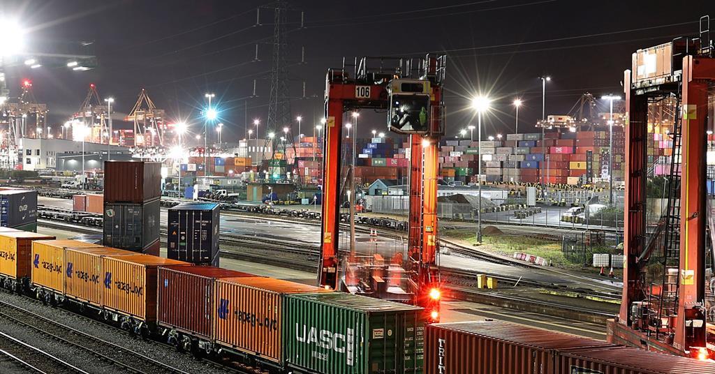 DP World ups rail incentive | News | Port Strategy