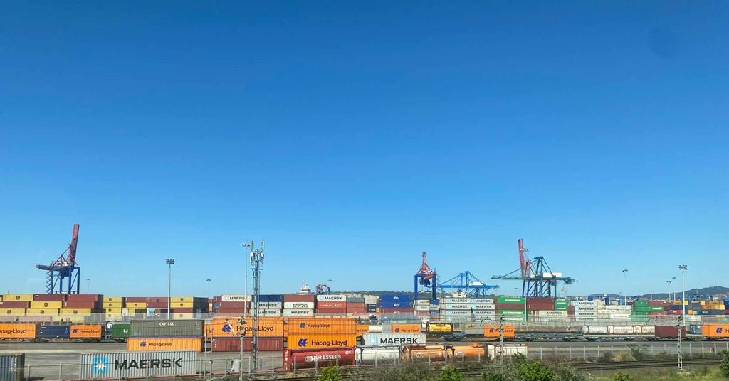 Port of Bilbao: Connecting to nearly 1000 ports worldwide. | Conference ...