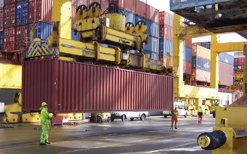 Manufacturers struggle to automate lashing | News | Port Strategy