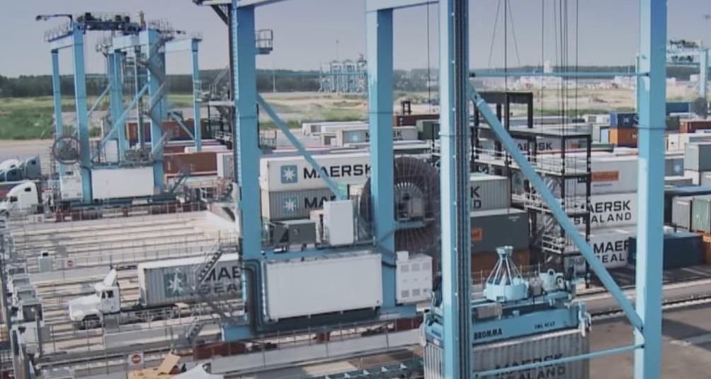 Equipment merger off | News | Port Strategy