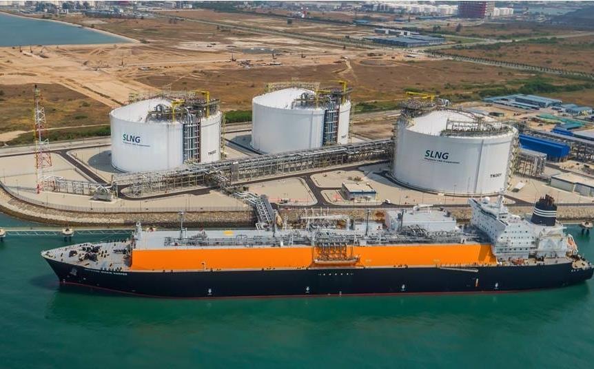 SLNG performs first small LNG reload | News | Port Strategy