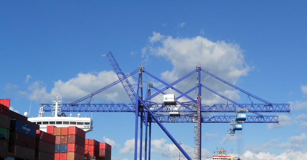 Liebherr and Grup TCB crane design | News | Port Strategy