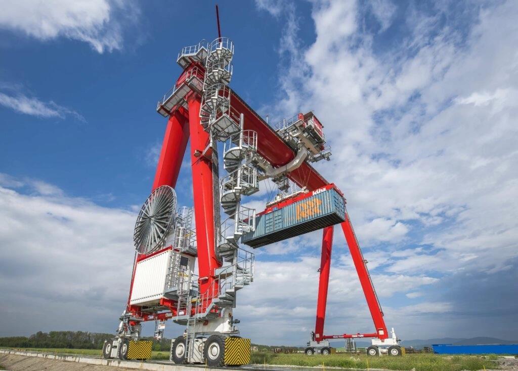 FPH orders automated RTG crane | News | Port Strategy
